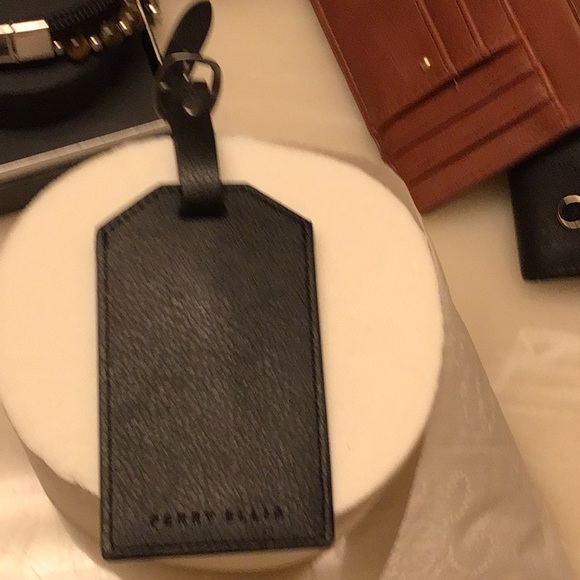 Perry Ellis | Accessories | Perry Ellis Name Tag | Poshmark